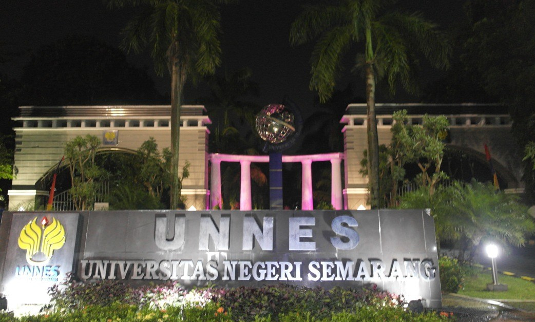 Beda Antara Universitas Negeri Semarang dan Universitas Semarang, Jawa ...