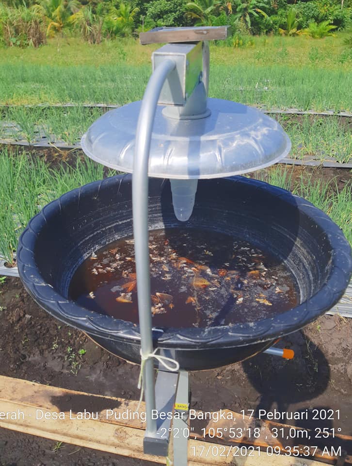 Light Trap Alat Perangkap Hama yang Multi Manfaat untuk Petani Bawang ...