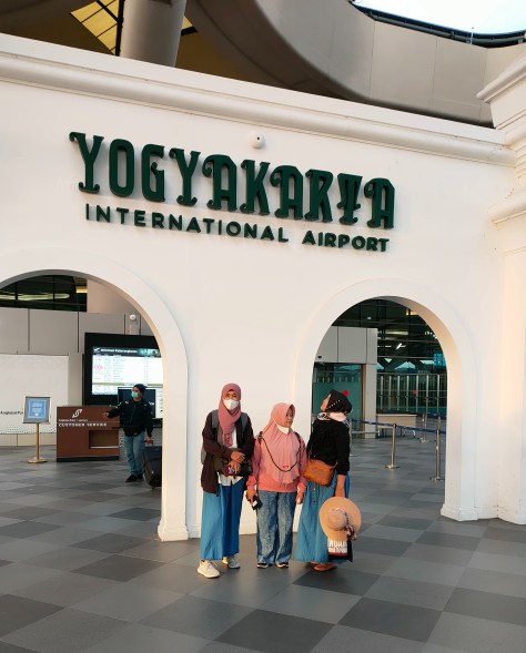 Bandar Udara di Jawa, Bandara Internasional, Domestik dan Bandara ...