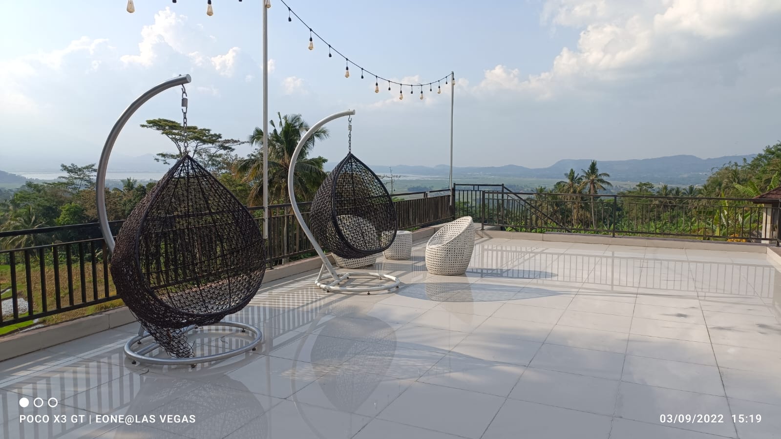 Menginap di Vila Oase Van Java Hotel Banyubiru Kabupaten Semarang ...